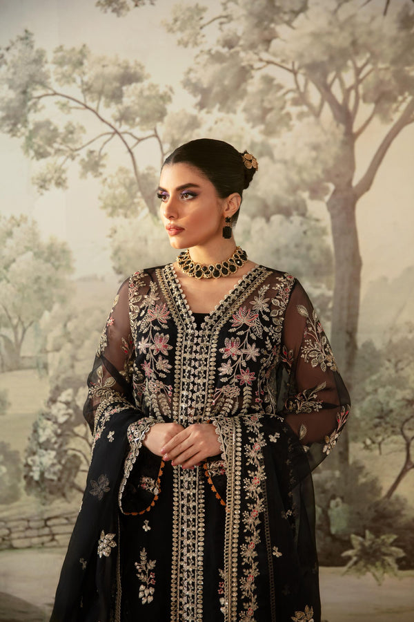 Akbar Aslam - Women's Luxury Dresses