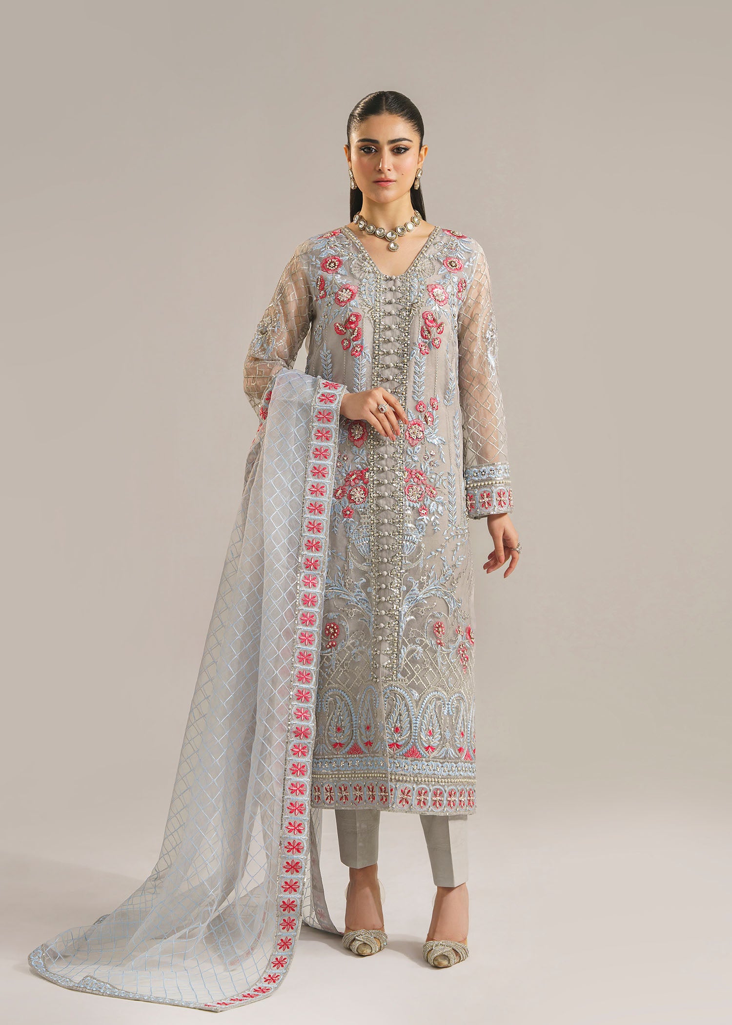 New Arrivals – Akbar Aslam