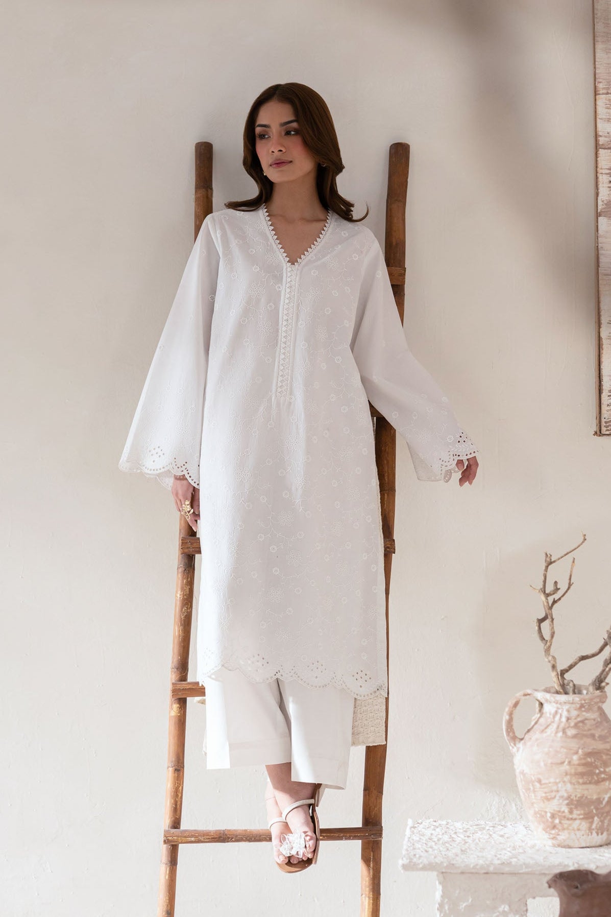 Solace – Akbar Aslam